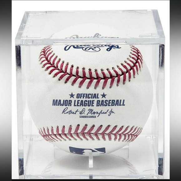 BallQube | Other | The Original Ballqube Baseball Display Case Clear ...